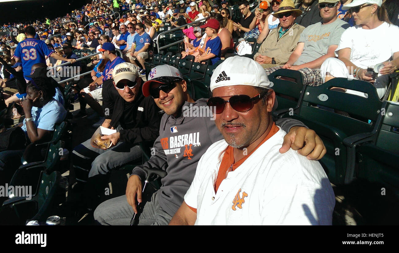 Compliments of the USO, 2014 U.S. Army Warrior Trials athletes enjoy ...