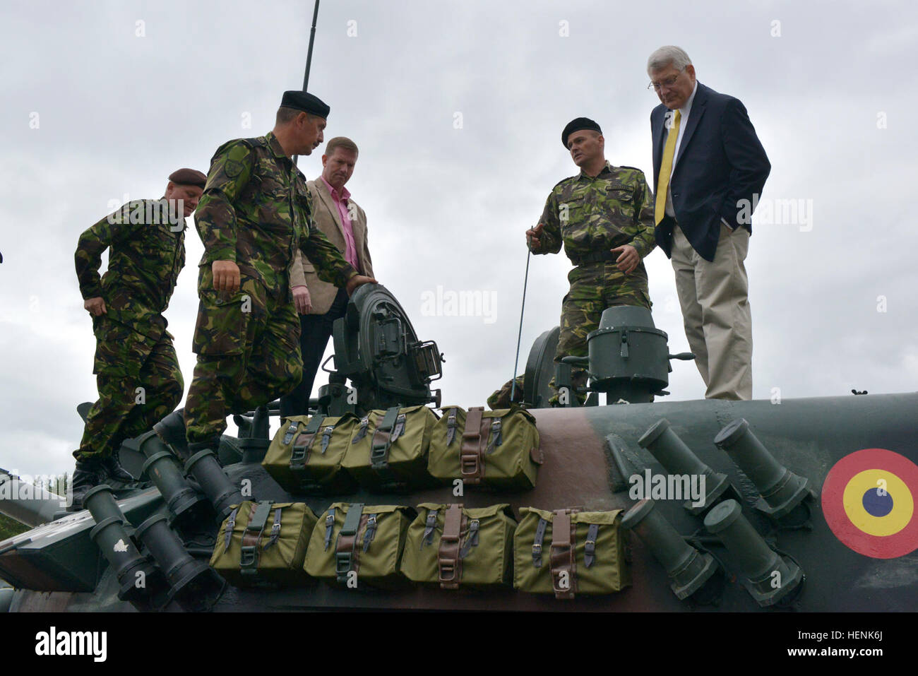 U.S. Army Gen. Carter Ham (ret.) meets Romanian soldiers during ...