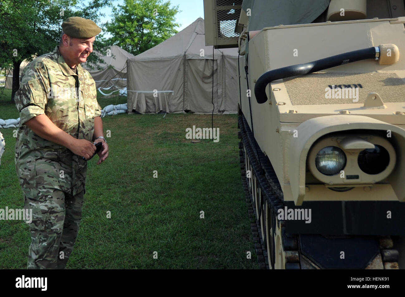 Royal Army Reserve Colour Sergeant David Seabuhr assigned to Army ...