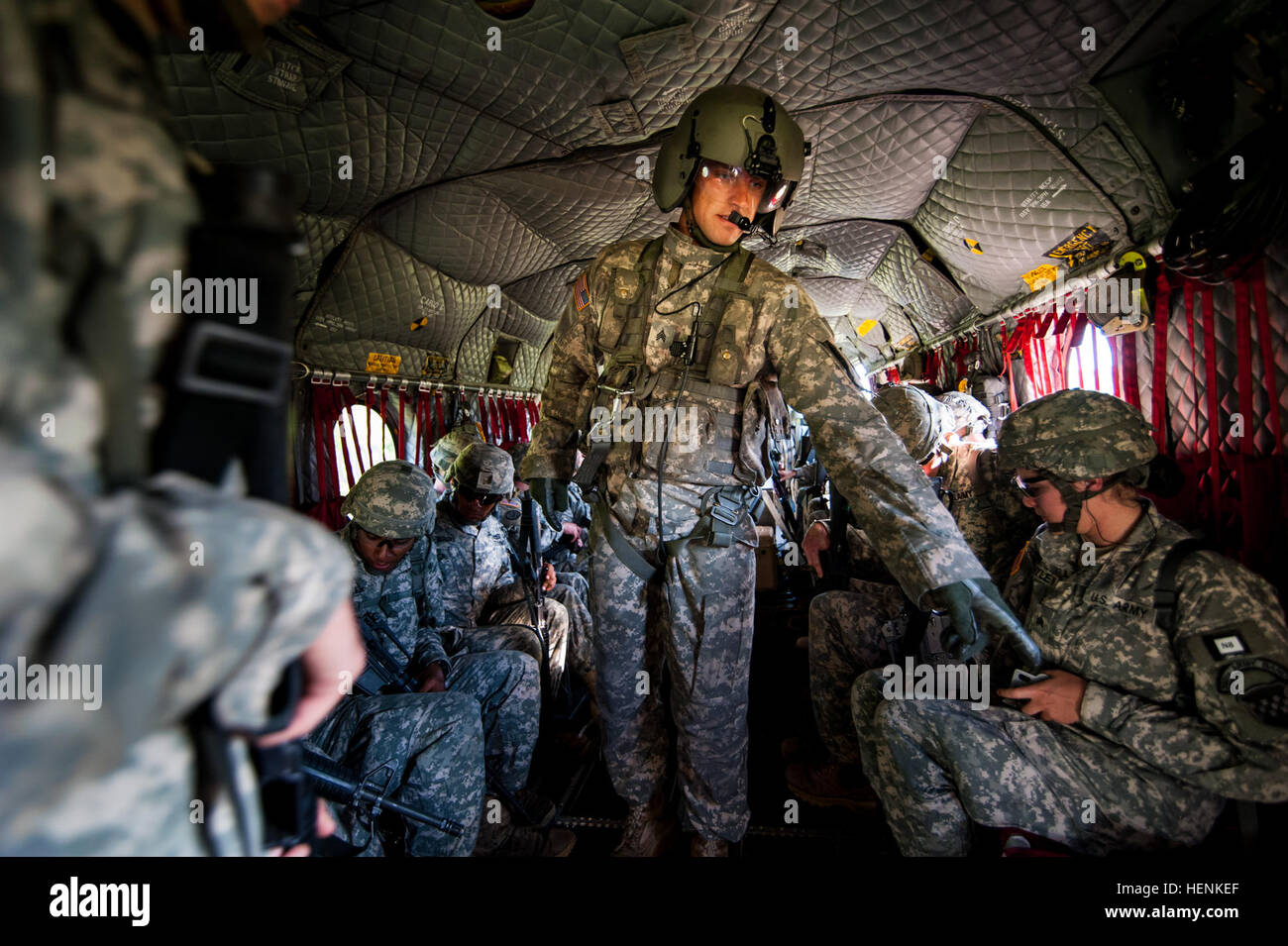 2014 Army Reserve Best Warrior Stock Photos & 2014 Army Reserve Best ...