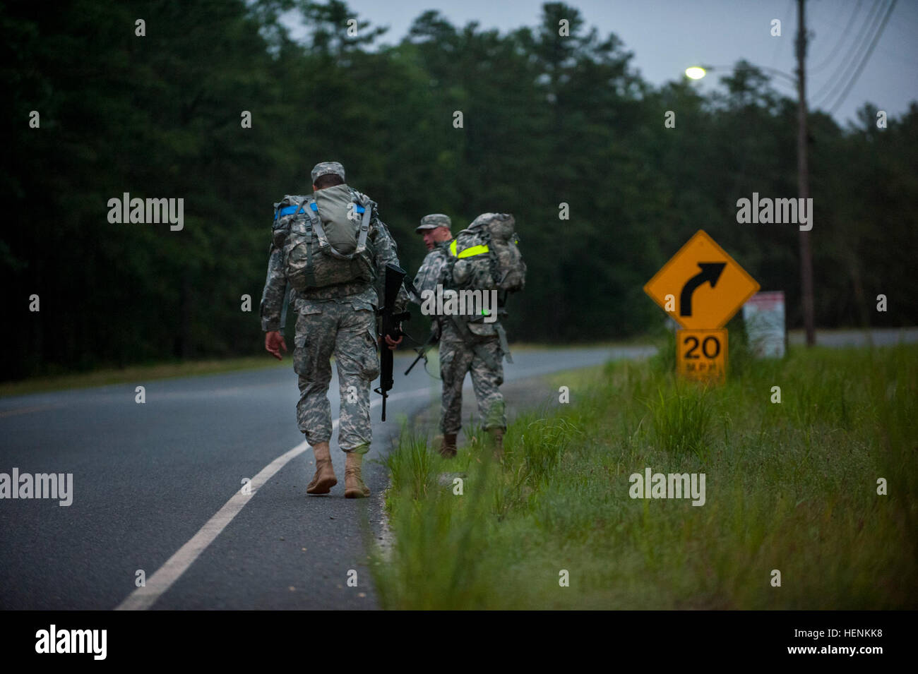 Marching feet soldiers hi-res stock photography and images - Alamy