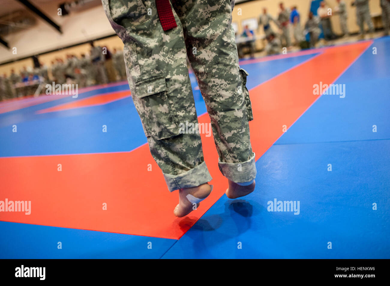 Modern army combatives hi-res stock photography and images - Alamy
