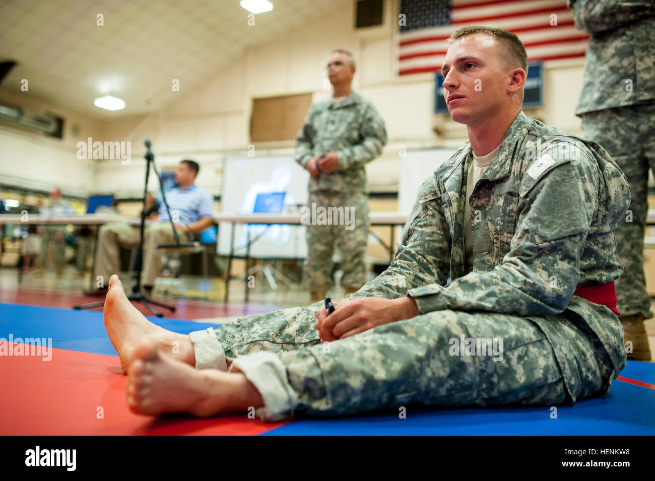 Modern army combatives hi-res stock photography and images - Alamy