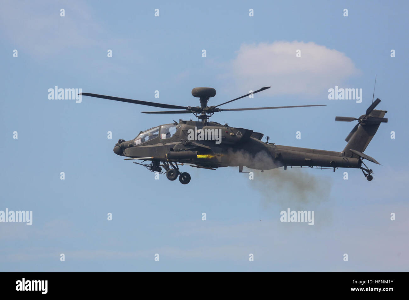 U s soldiers fire targets hi-res stock photography and images - Alamy
