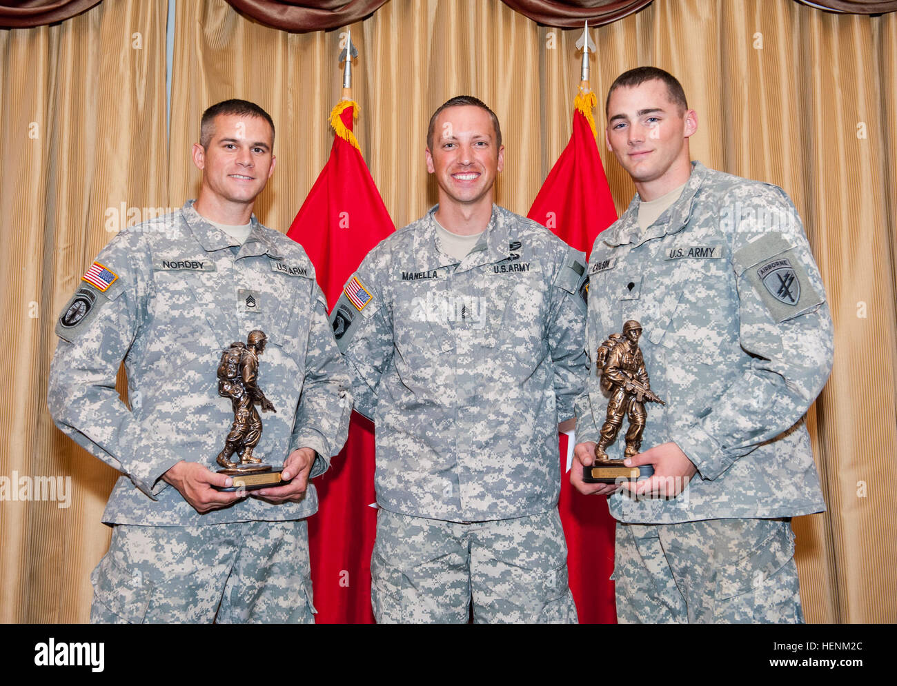 U s army civil affairs and psychological operations command airborne hi ...