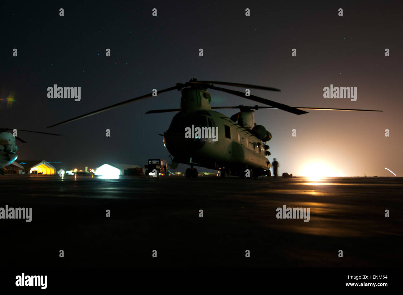 Ch 47f chinook heavy lift helicopter hi-res stock photography and images - Alamy