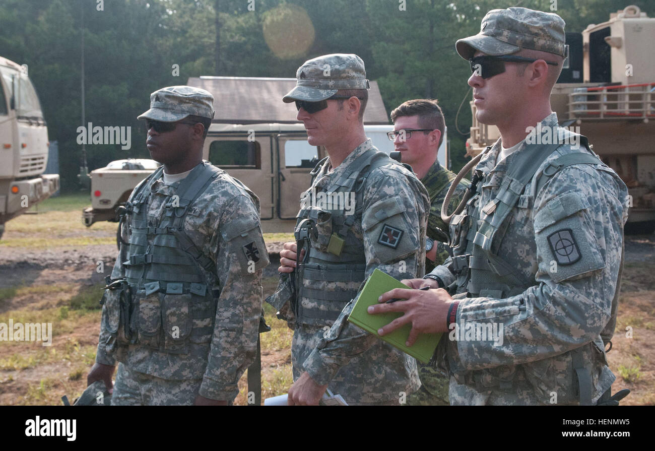 Soldiers with the 689th Engineer Company, 420th Engineer Brigade and ...