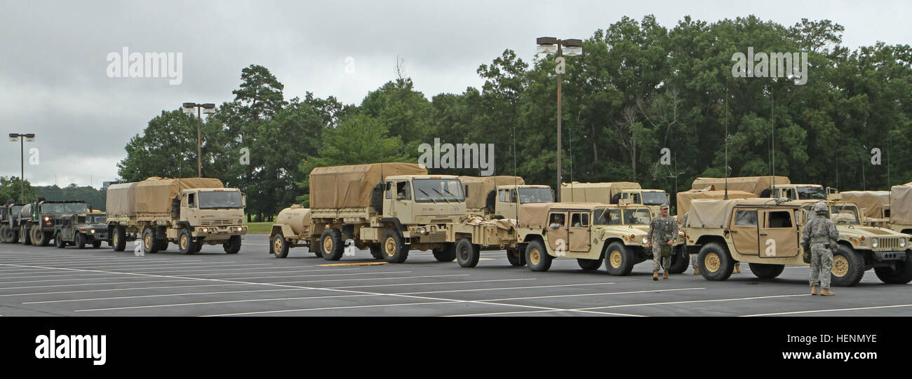 Raging Bull Soldiers from Battery B, 1st Battalion, 10th Field ...