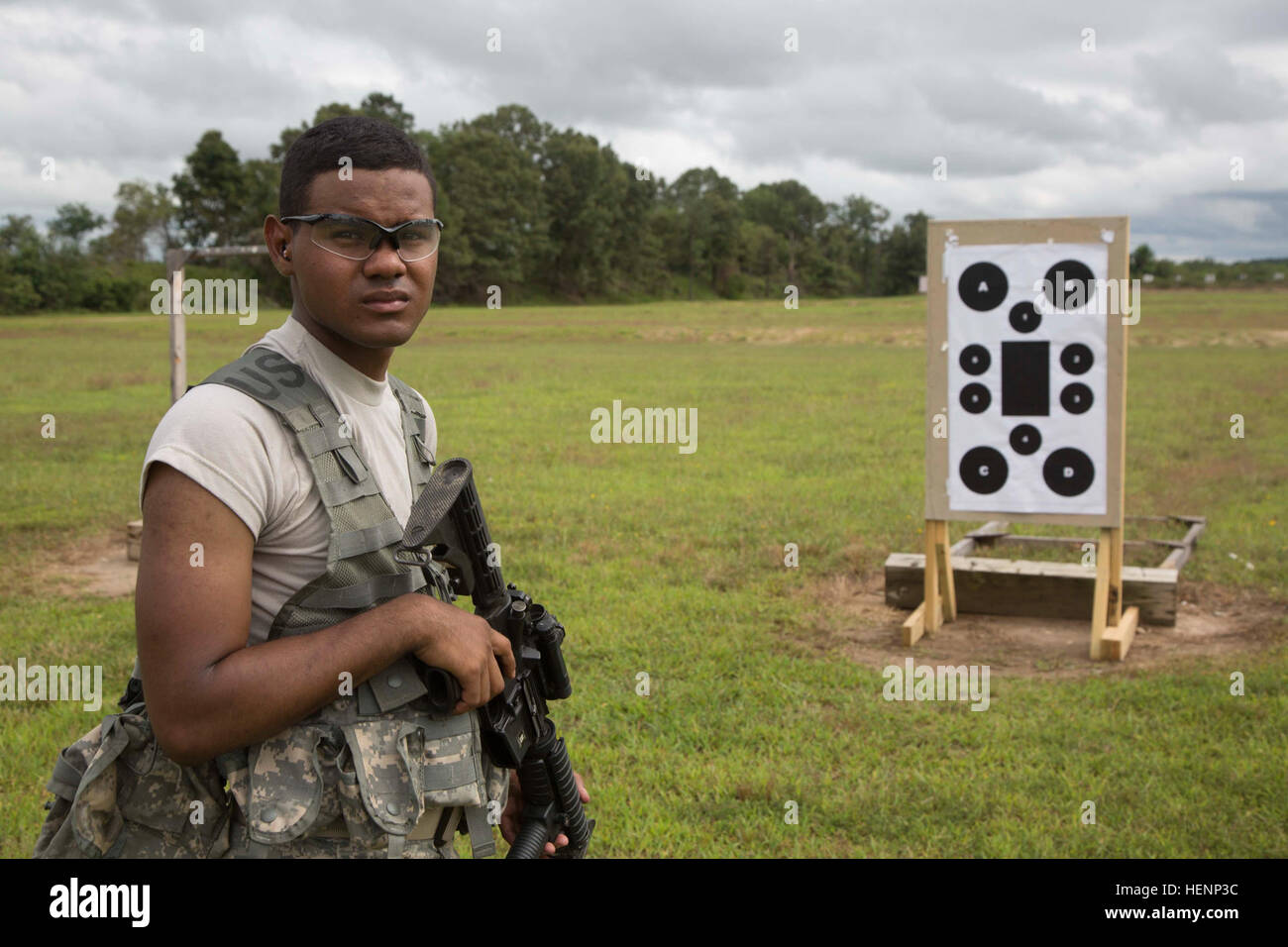 U.S. Army Pvt. Dwight Rodriguez, 55th Signal Company (Combat Camera ...