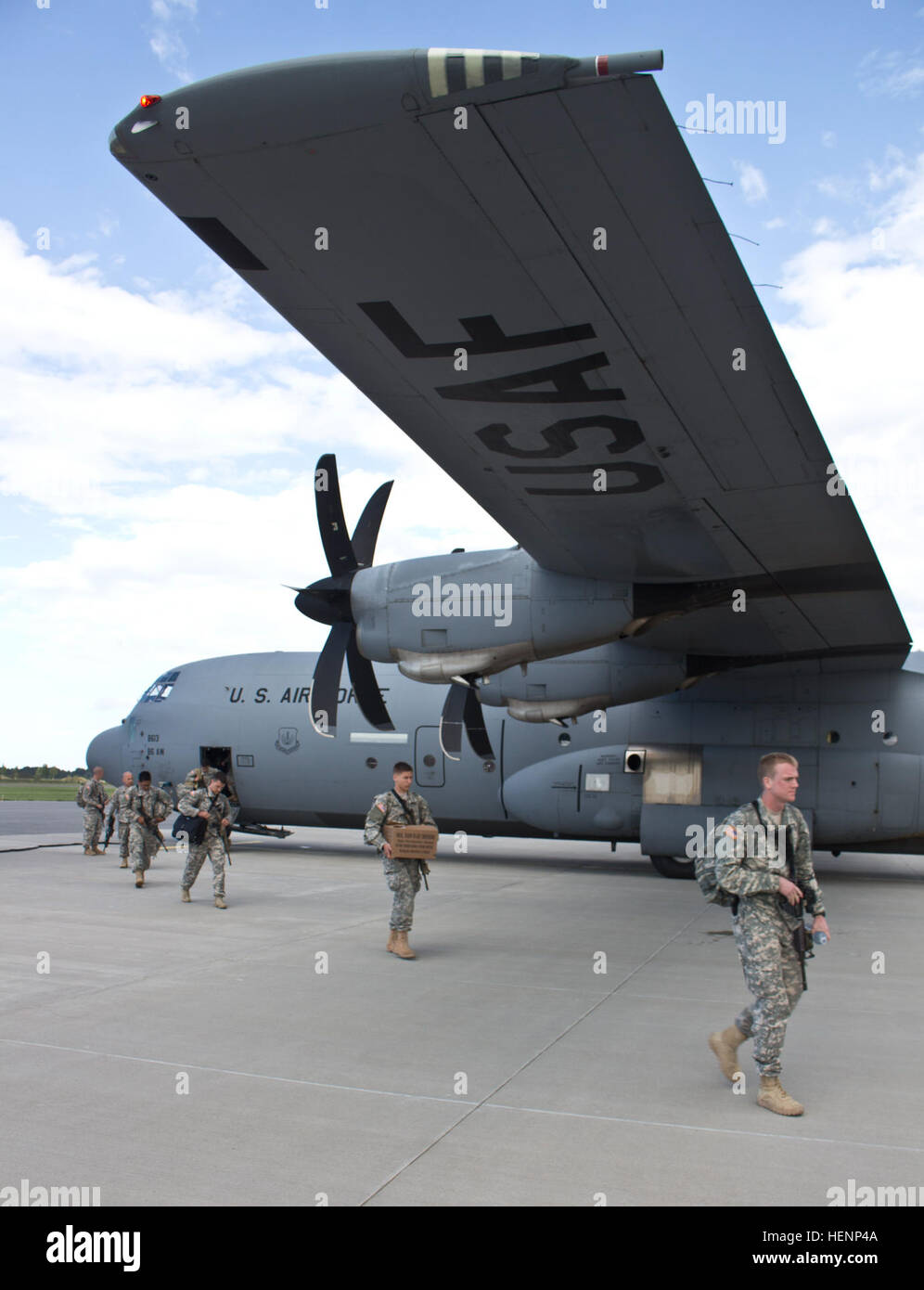 Soldiers from Company B, 2nd Battalion, 503rd Infantry Regiment, 173rd ...