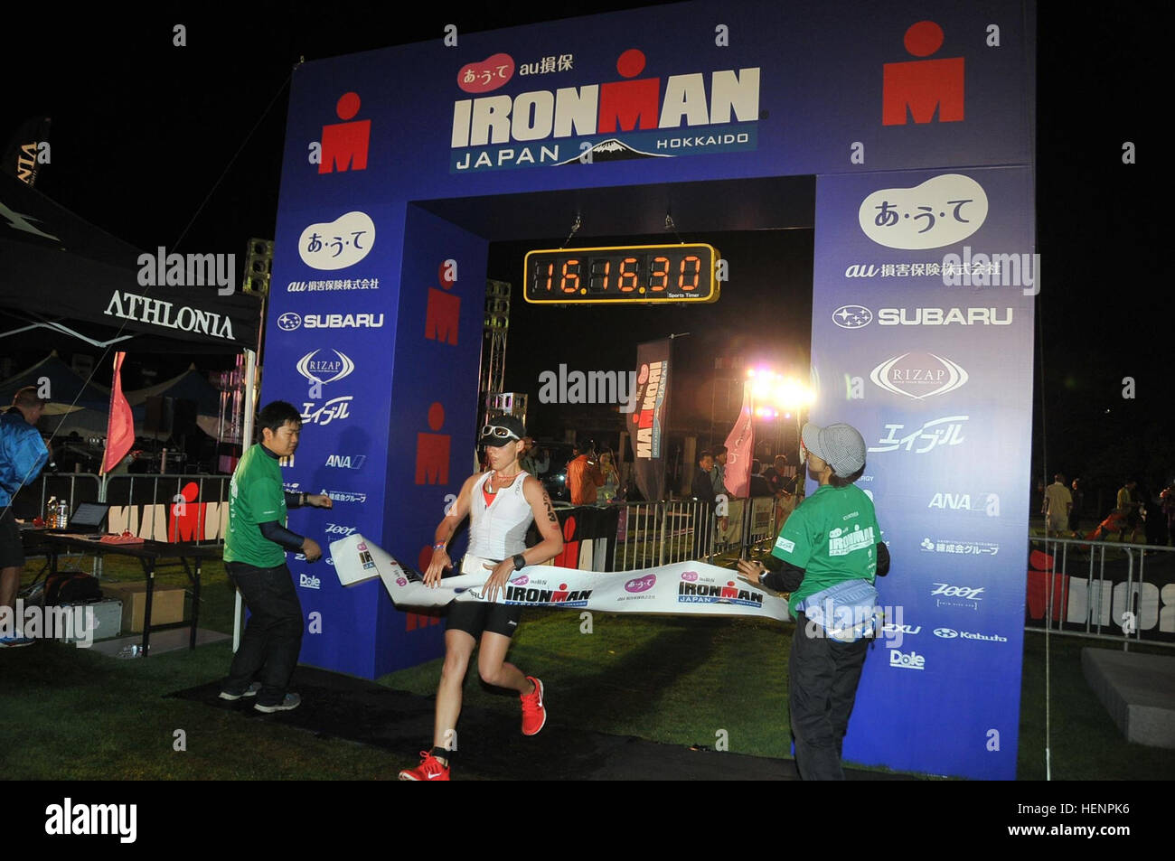 Pfc. Kayla Brinkerhoff, an UH-60 Black Hawk helicopter crew chief with ...