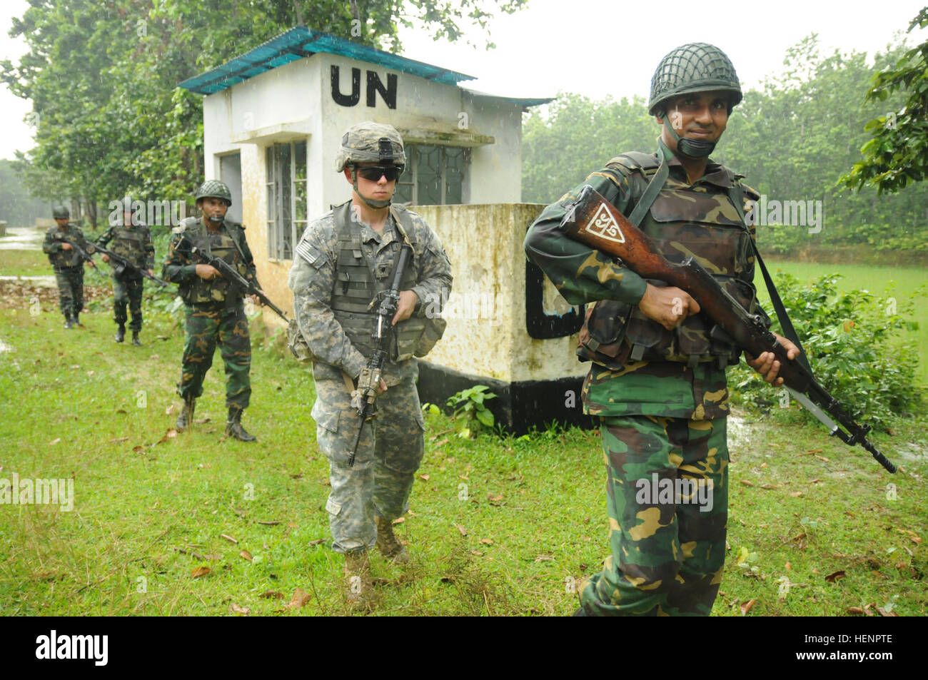 A paratrooper with the 1st Battalion, 501st Infantry Regiment (Airborne ...