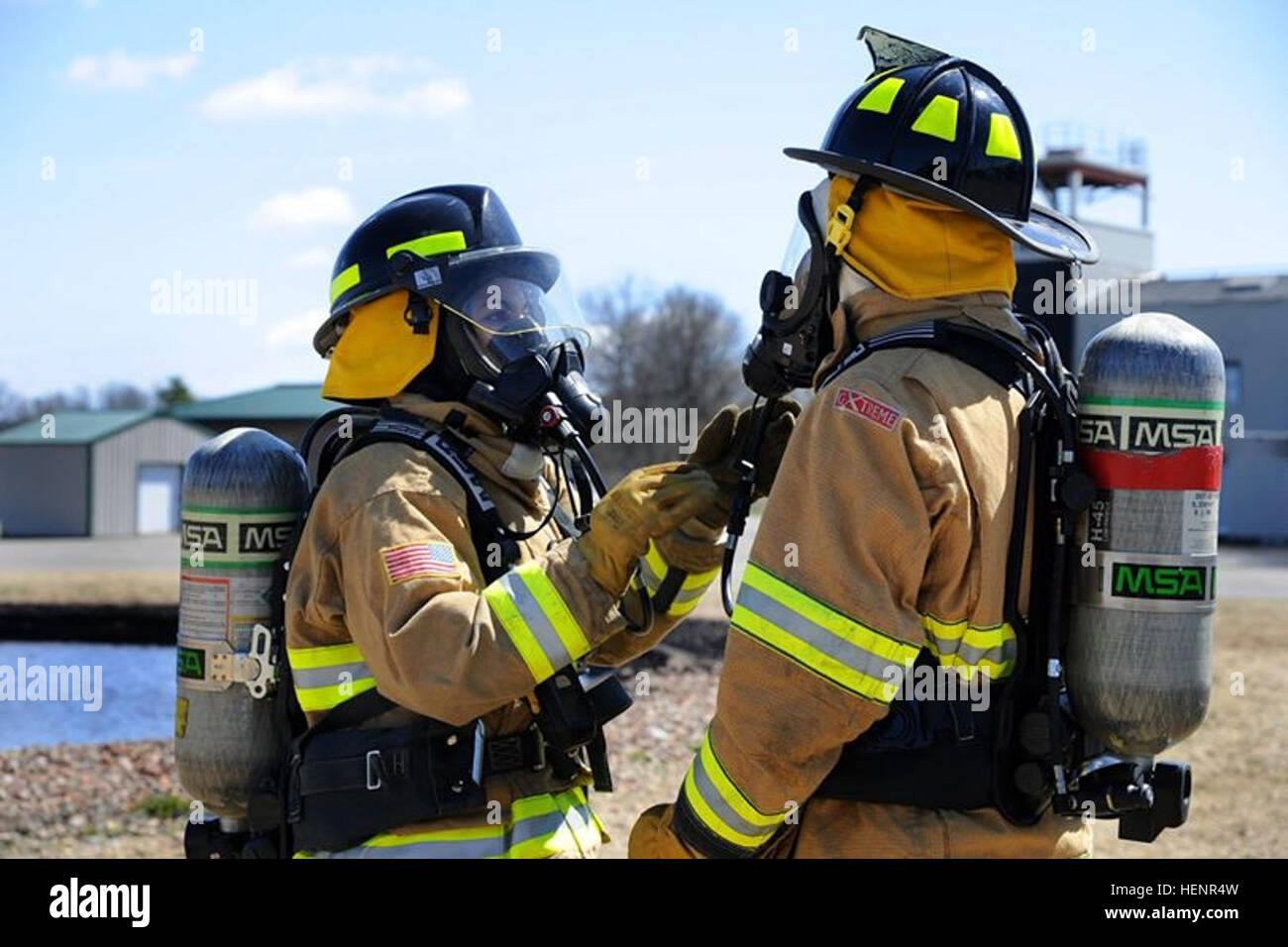 Fire pit training hi-res stock photography and images - Alamy