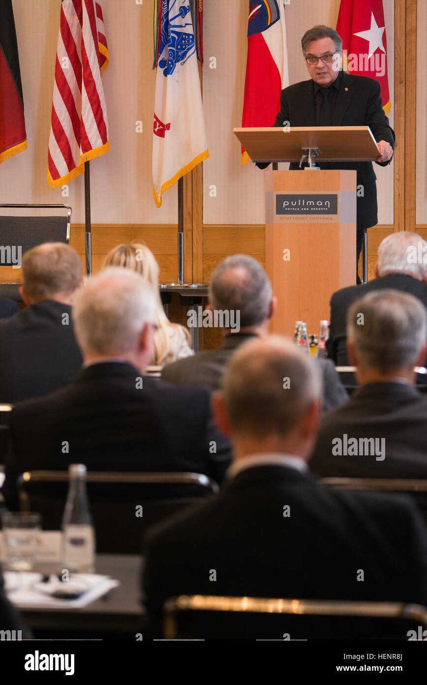 Herrn Ministerialdirektor Gunther Hoffmann, at the podium, gives ...