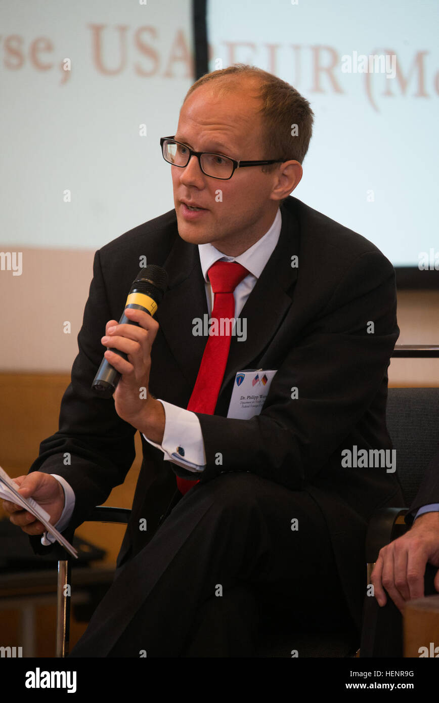 Representatives discuss U.S.-German military relations during the ...