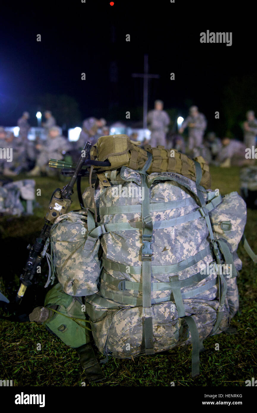Soldier from 2nd Infantry Division conduct pre-combat inspection before ...