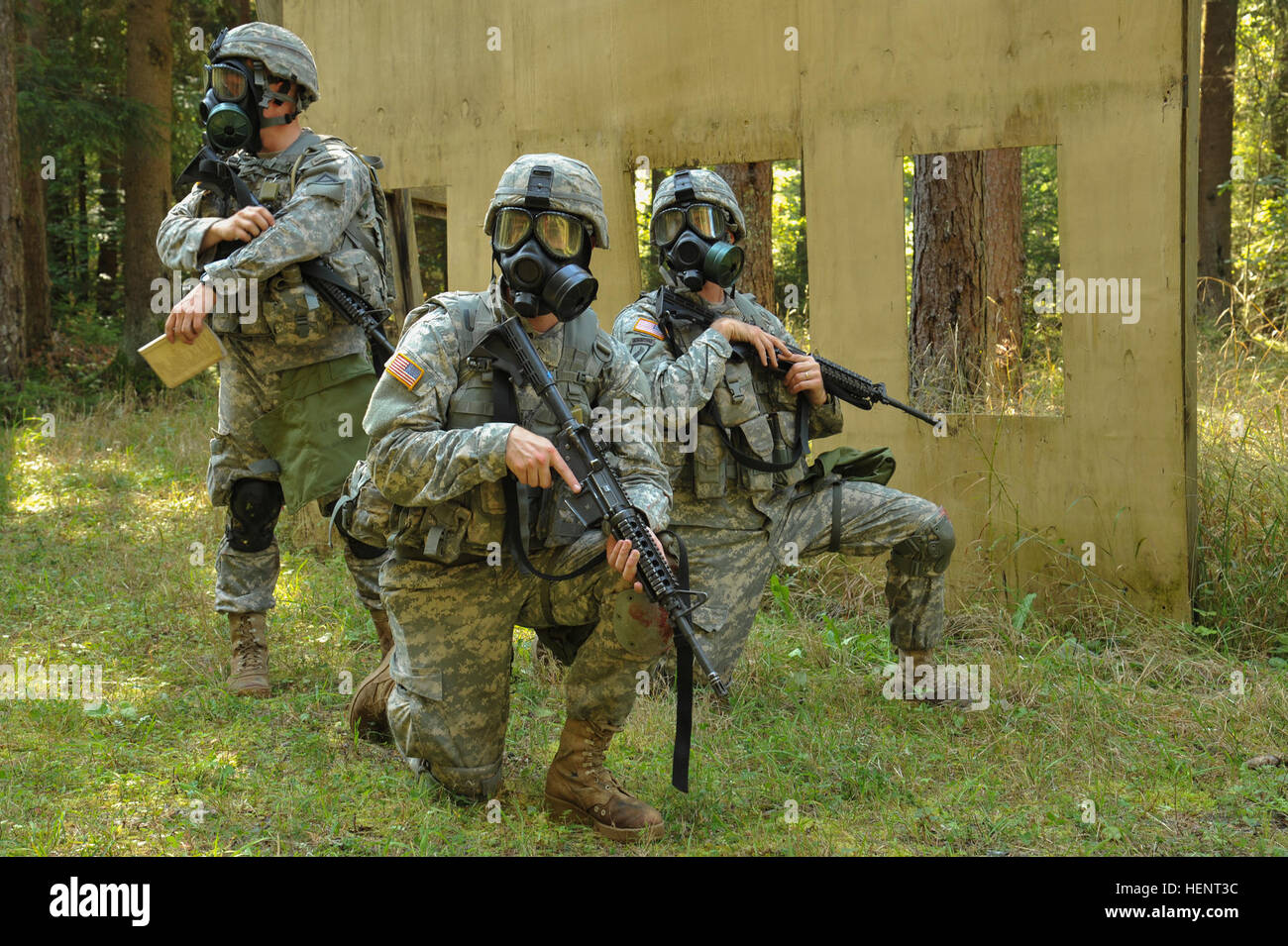 From left to right: U.S. Army 1st Lt. Mitchell Messick, Pvt. Benjamin ...