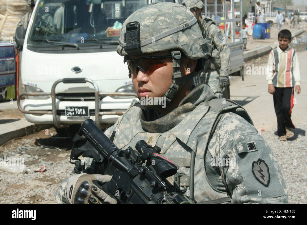 2nd Lt. John Busuego, an Orange County, Calif., native, patrols a ...