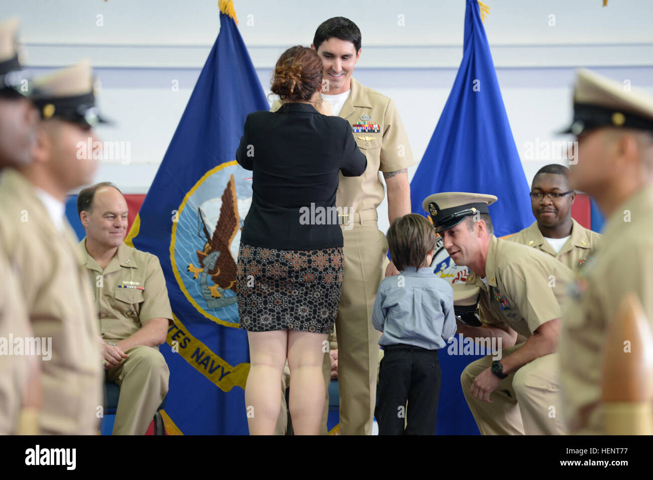U.S. Navy Explosive Ordnance Disposal Chief Petty Officer (EWS/SW ...