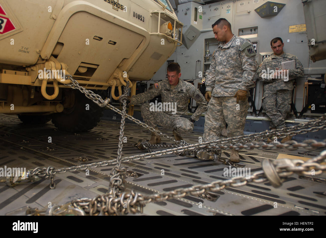 Soldiers from the 1st Battalion, 64th Armor Regiment “Desert Rogues ...