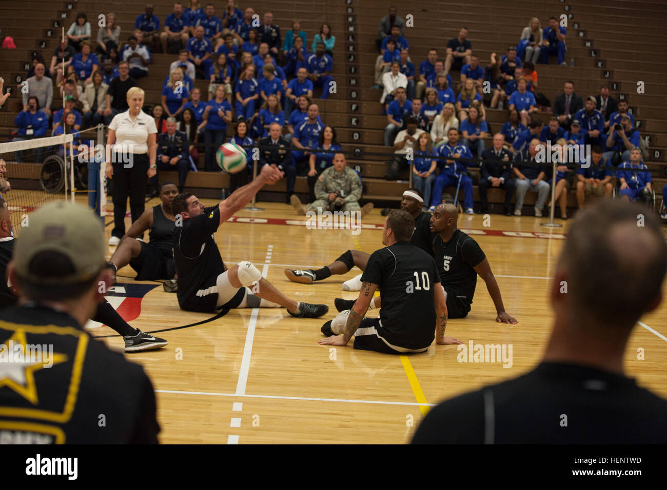 U.S. Army Staff Sgt. Brian Boone, 187th Medical Battalion, San Antonio ...