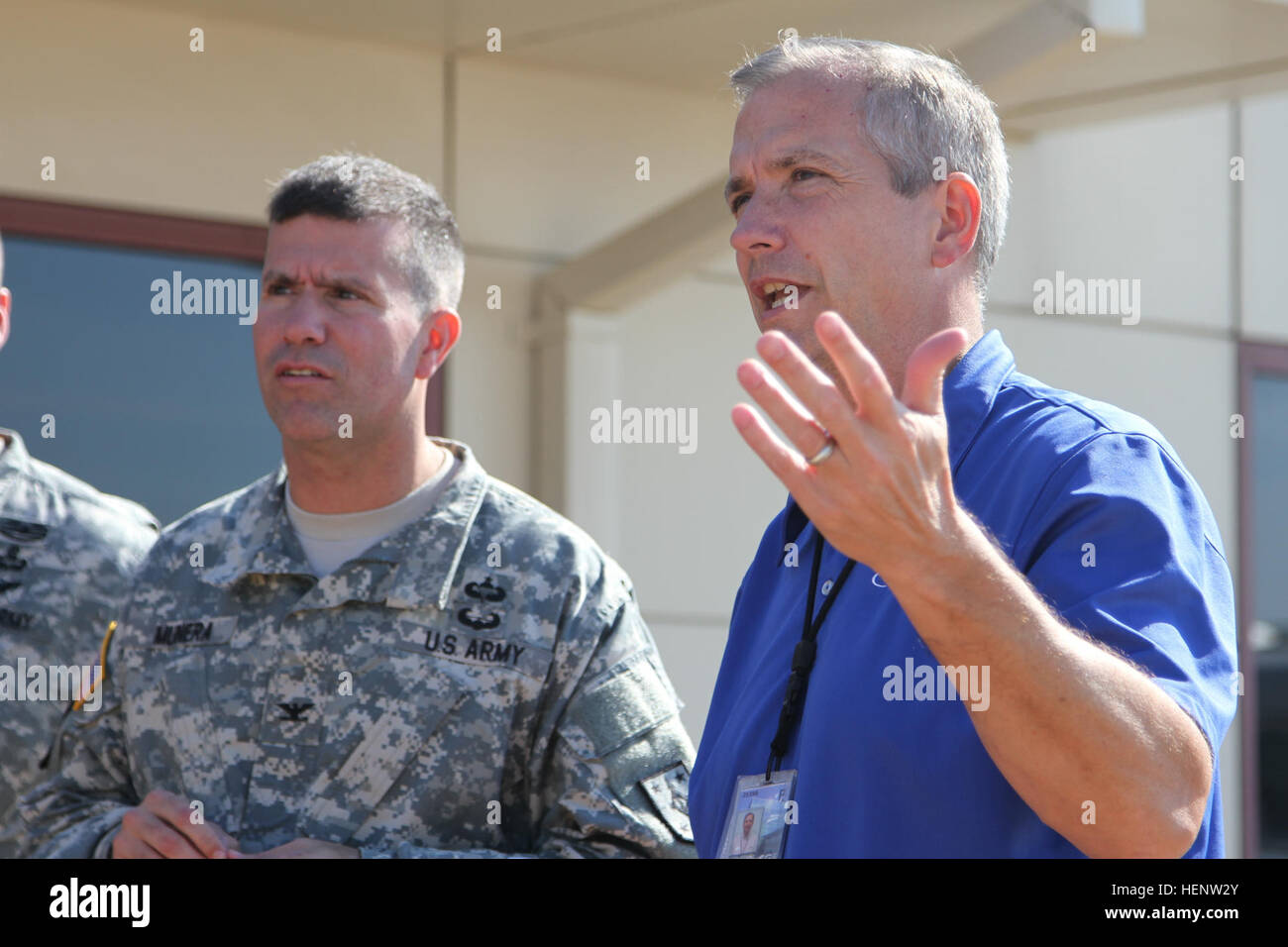 Col. Andy Munera, 4th Maneuver Enhancement Brigade, 1st Inf. Div ...