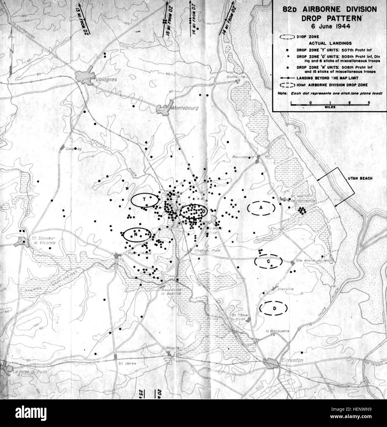 Pattern d Black and White Stock Photos & Images - Alamy