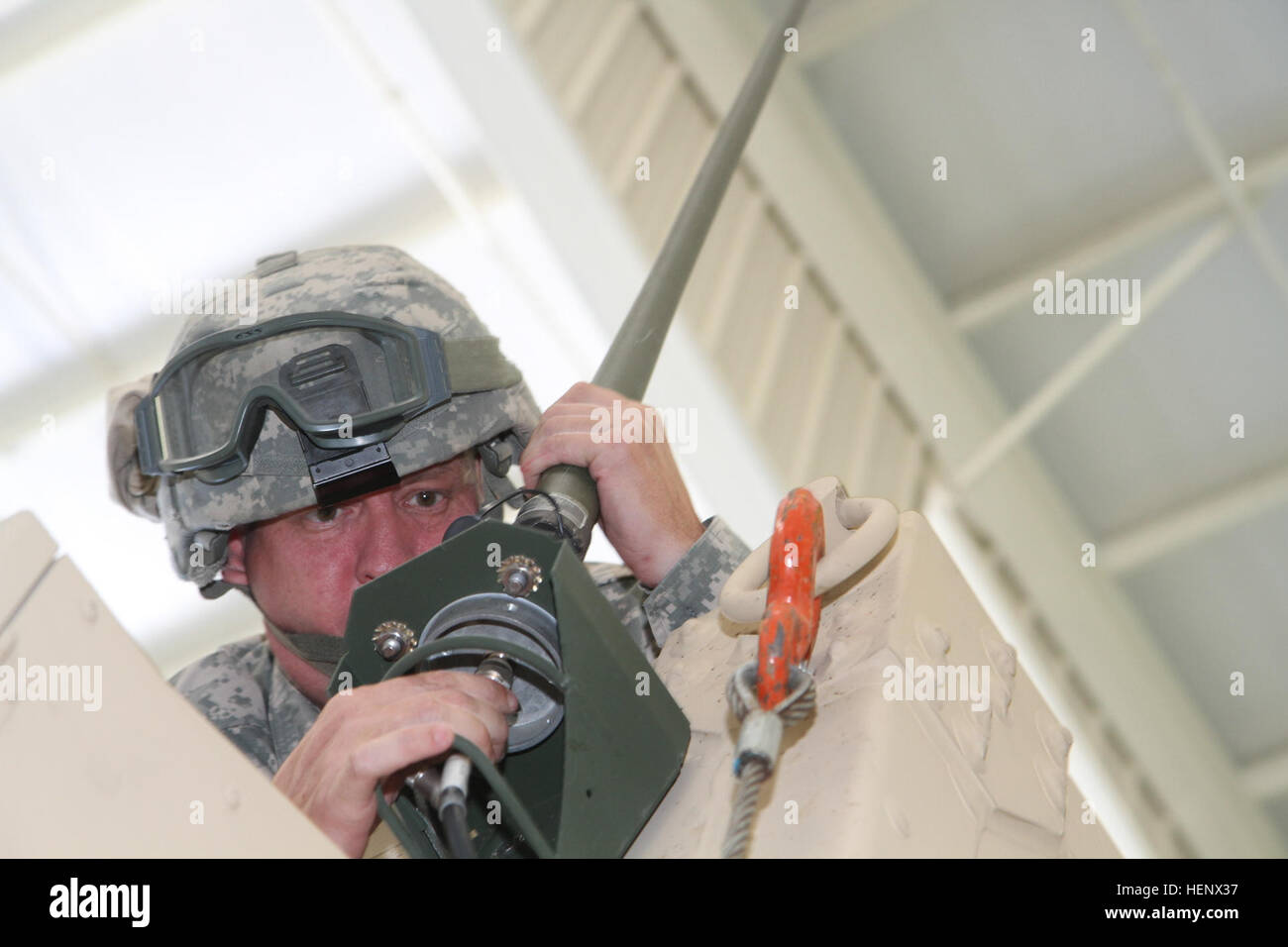 Sgt. 1st Class Ray Nolan, a Williamsburg, Va., native, and aircraft ...