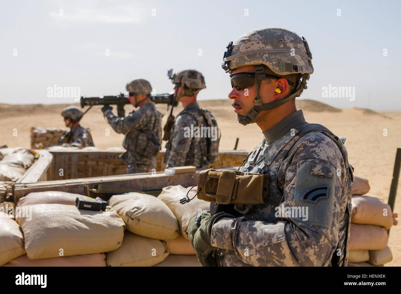 Soldiers of the 642nd Aviation Support Battalion conducting anti-tank ...