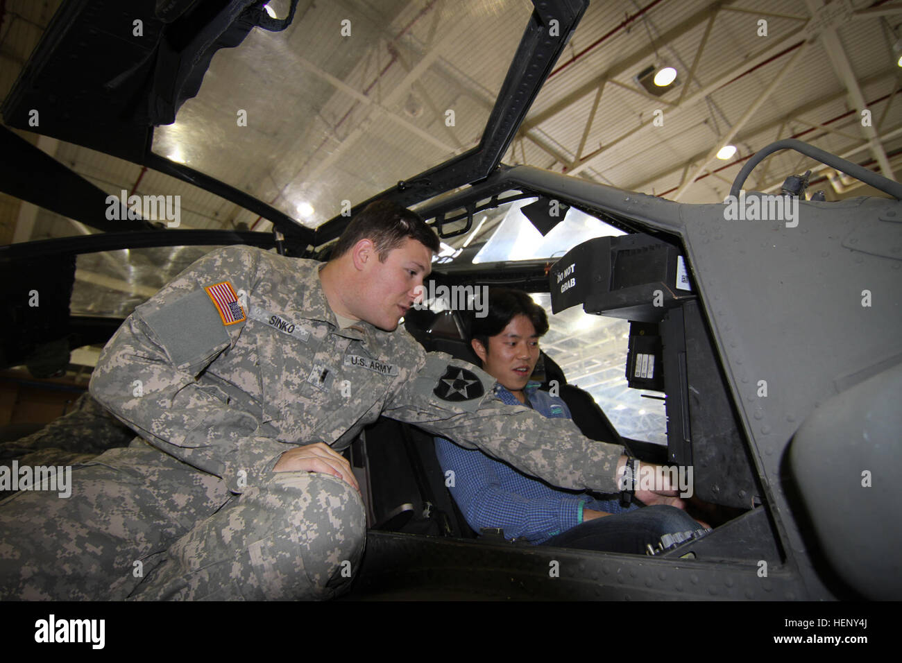 The 4th Attack Reconnaissance Battalion, 2nd Combat Aviation Brigade ...