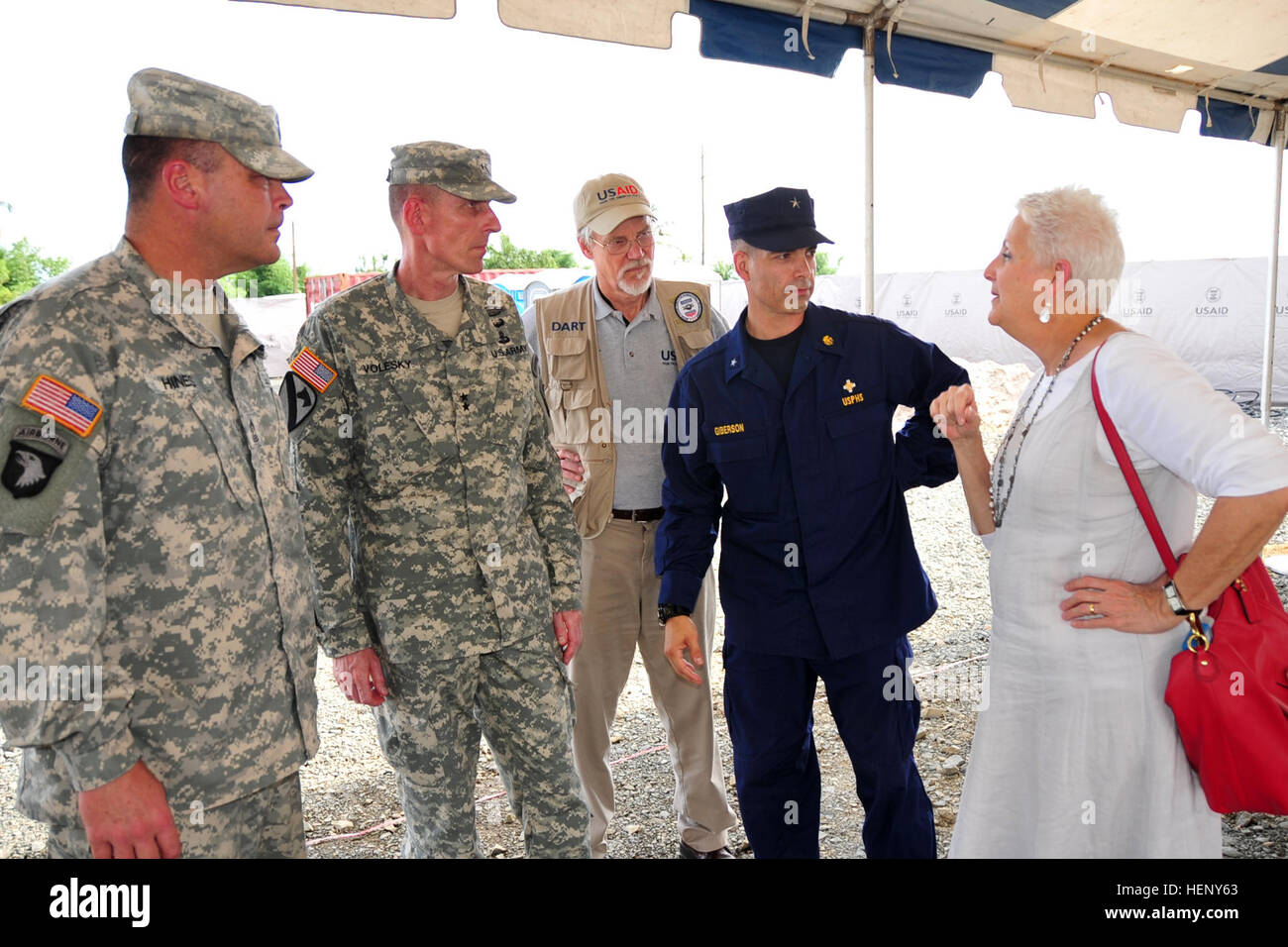 From left, Sgt. Maj. Hines, the Joint Forces Command – United ...