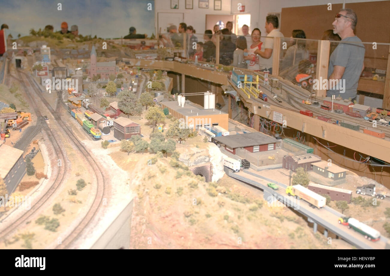National model railroad month hi-res stock photography and images - Alamy