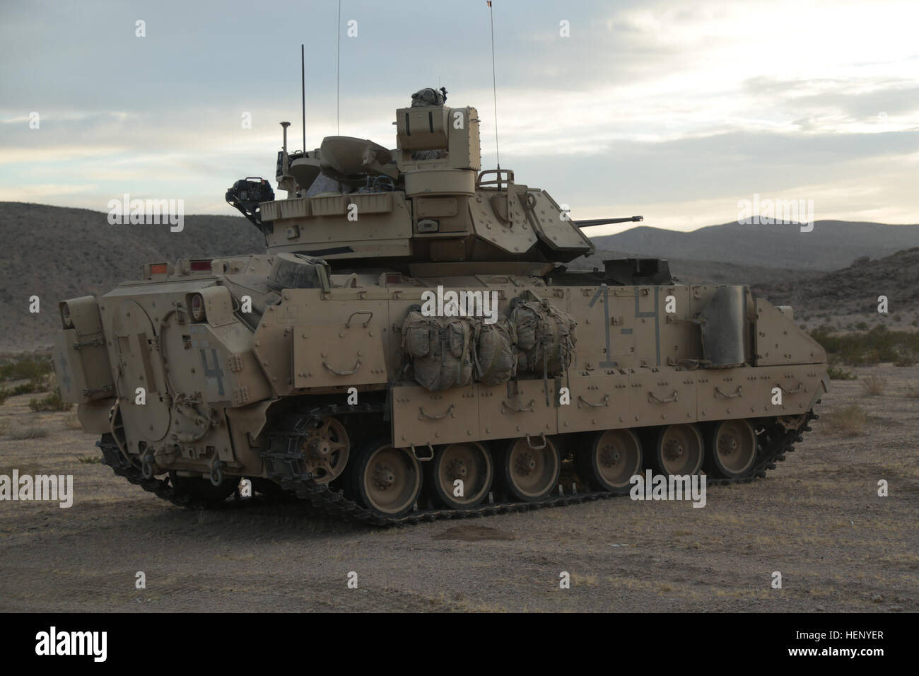 U.S. Army Soldiers from 1st Battalion, 8th Infantry Regiment, 3rd ...