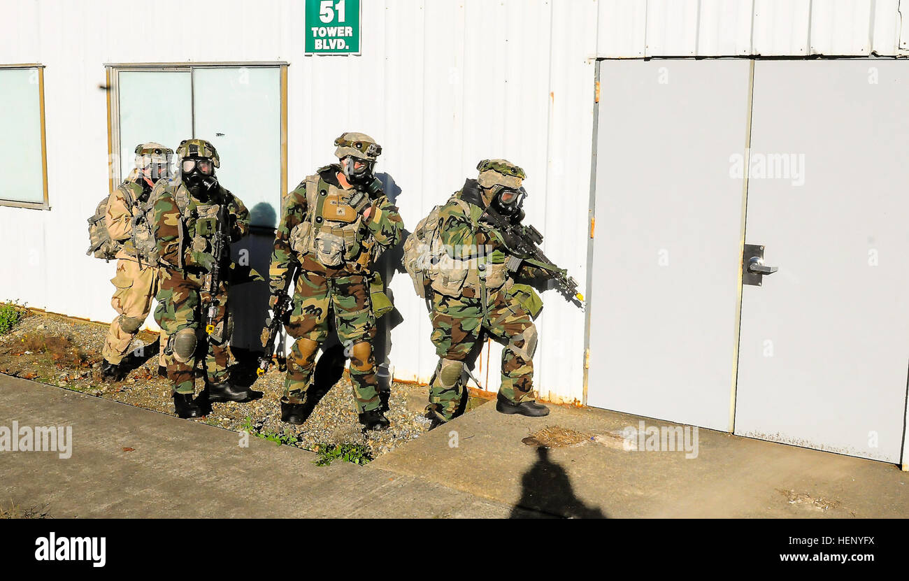 Infantry soldiers 4th battalion hi-res stock photography and images - Alamy