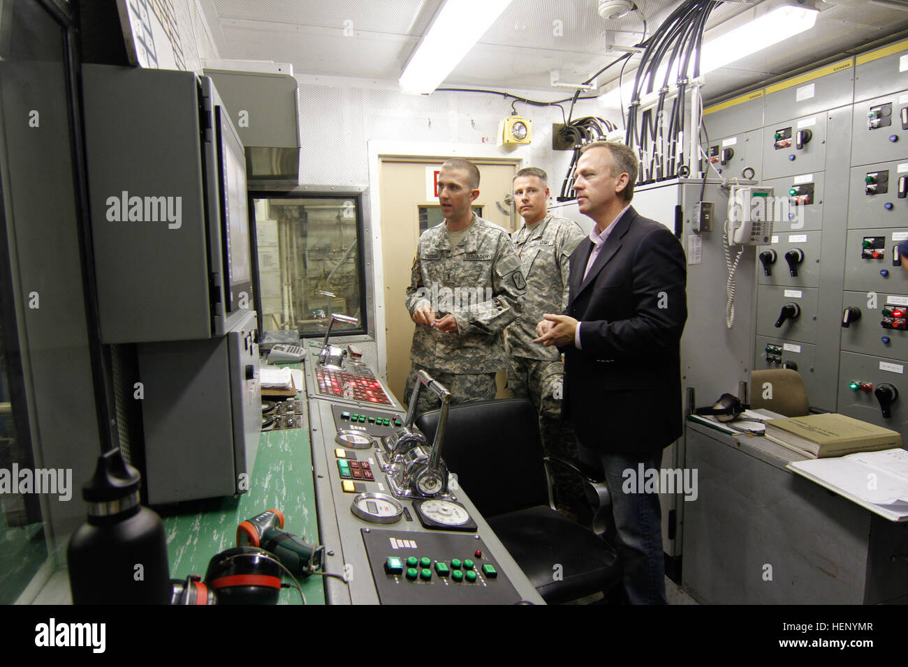 Army mariners from the 8th Theater Sustainment Command highlight their ...