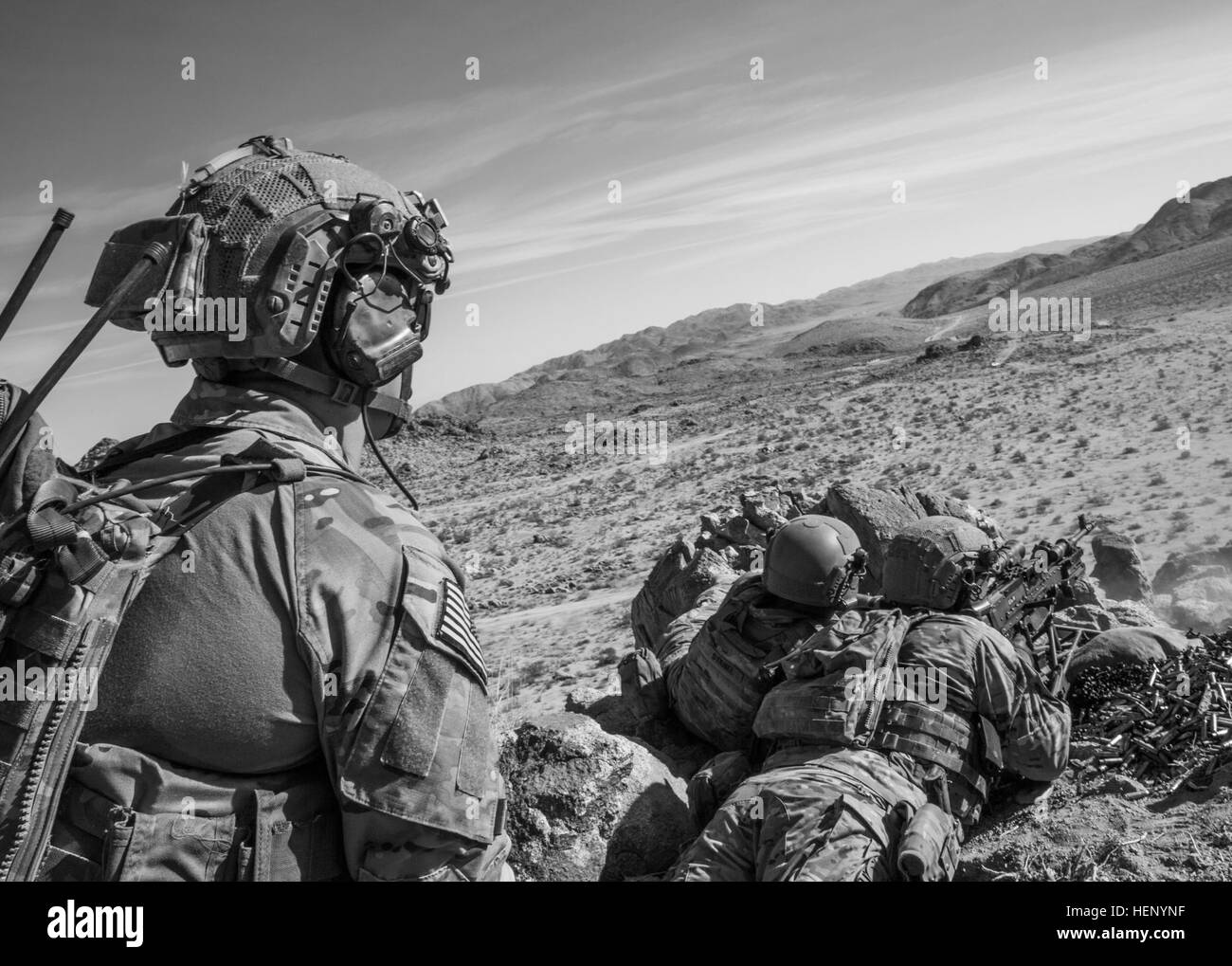 U s army personnel provide Black and White Stock Photos & Images - Alamy