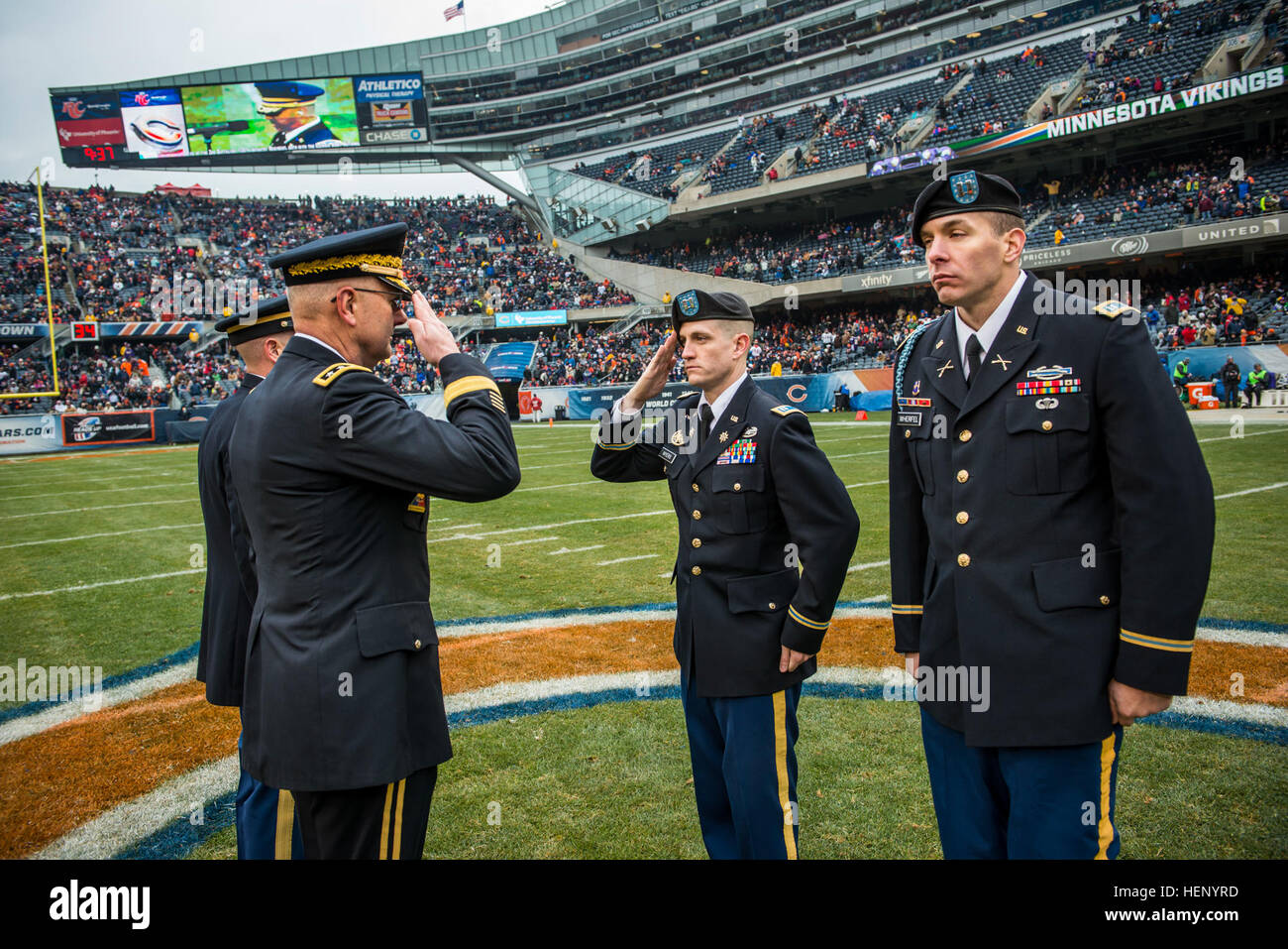 Soldiers of the Illinois Army National Guard receive Bronze Star awards ...