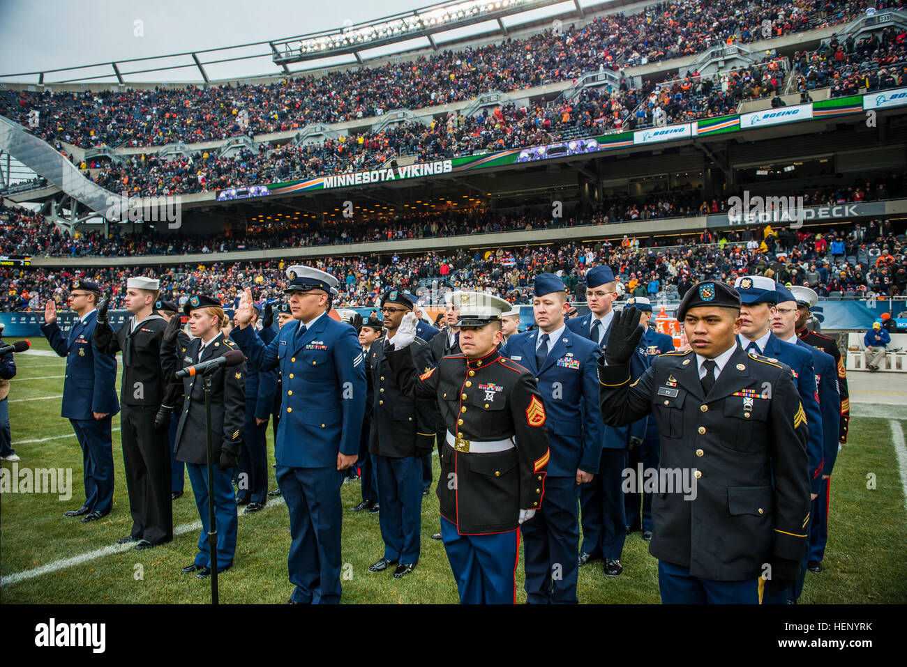Reenlistment Ceremony Stock Photos & Reenlistment Ceremony Stock Images ...
