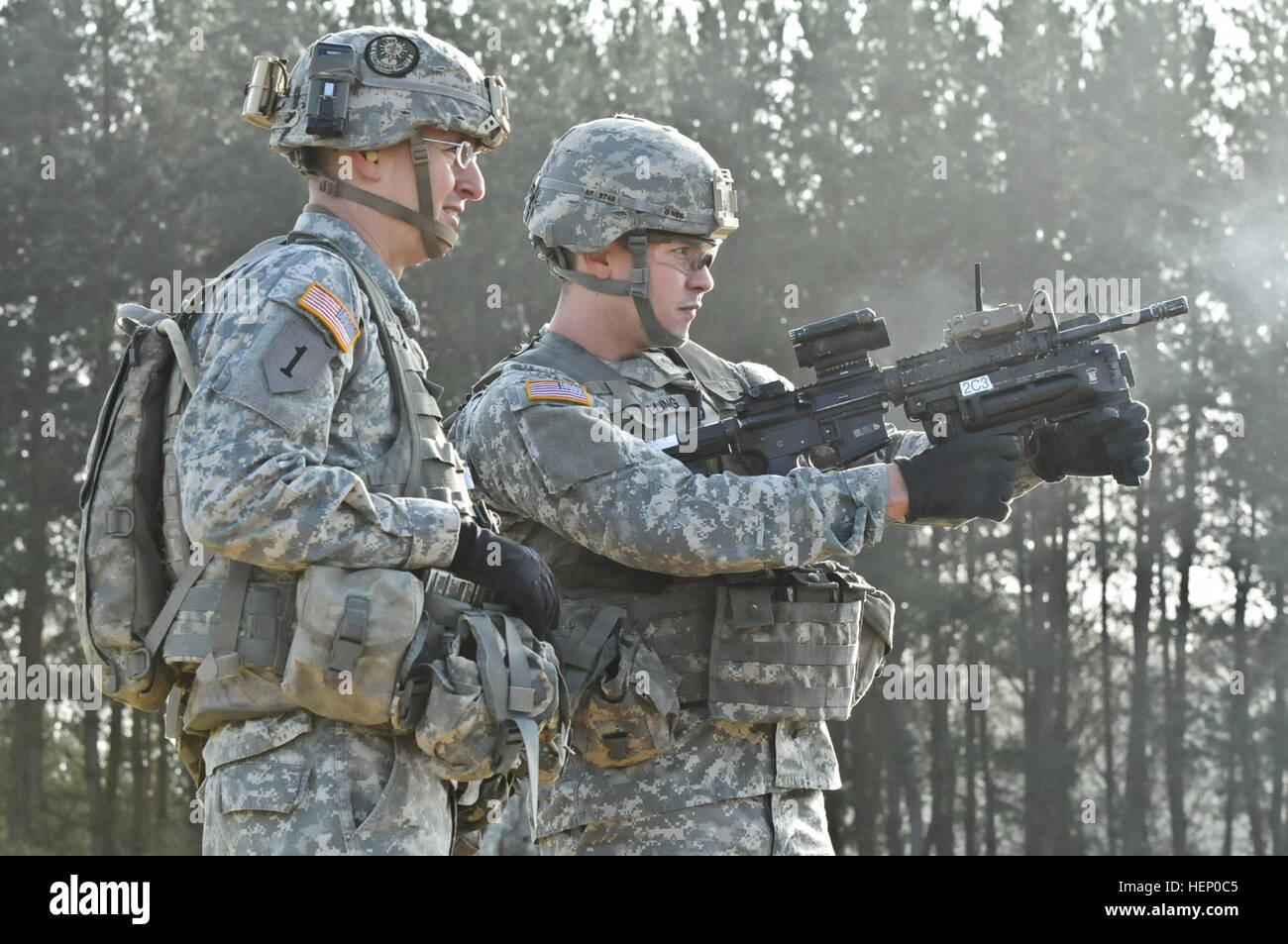 Dragoon Troopers assigned to 1st Squadron, 2nd Cavalry Regiment fire 40 ...