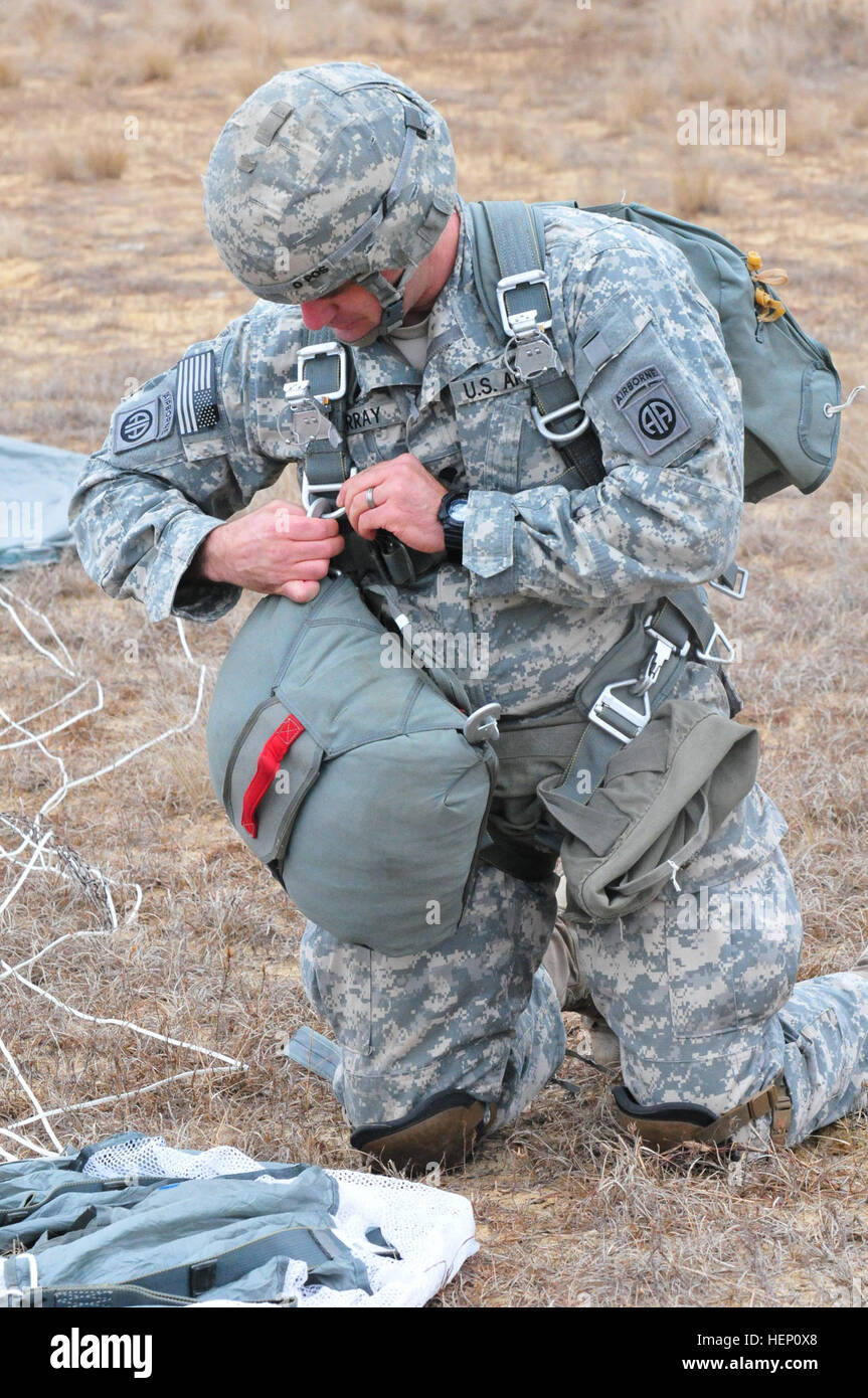 German soldier checks military hi-res stock photography and images - Alamy