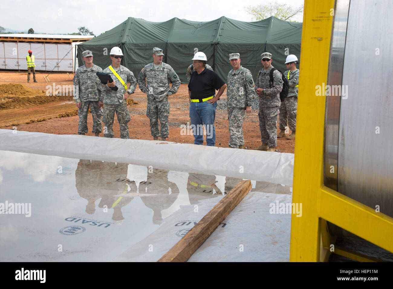 Fuel containment hi-res stock photography and images - Alamy