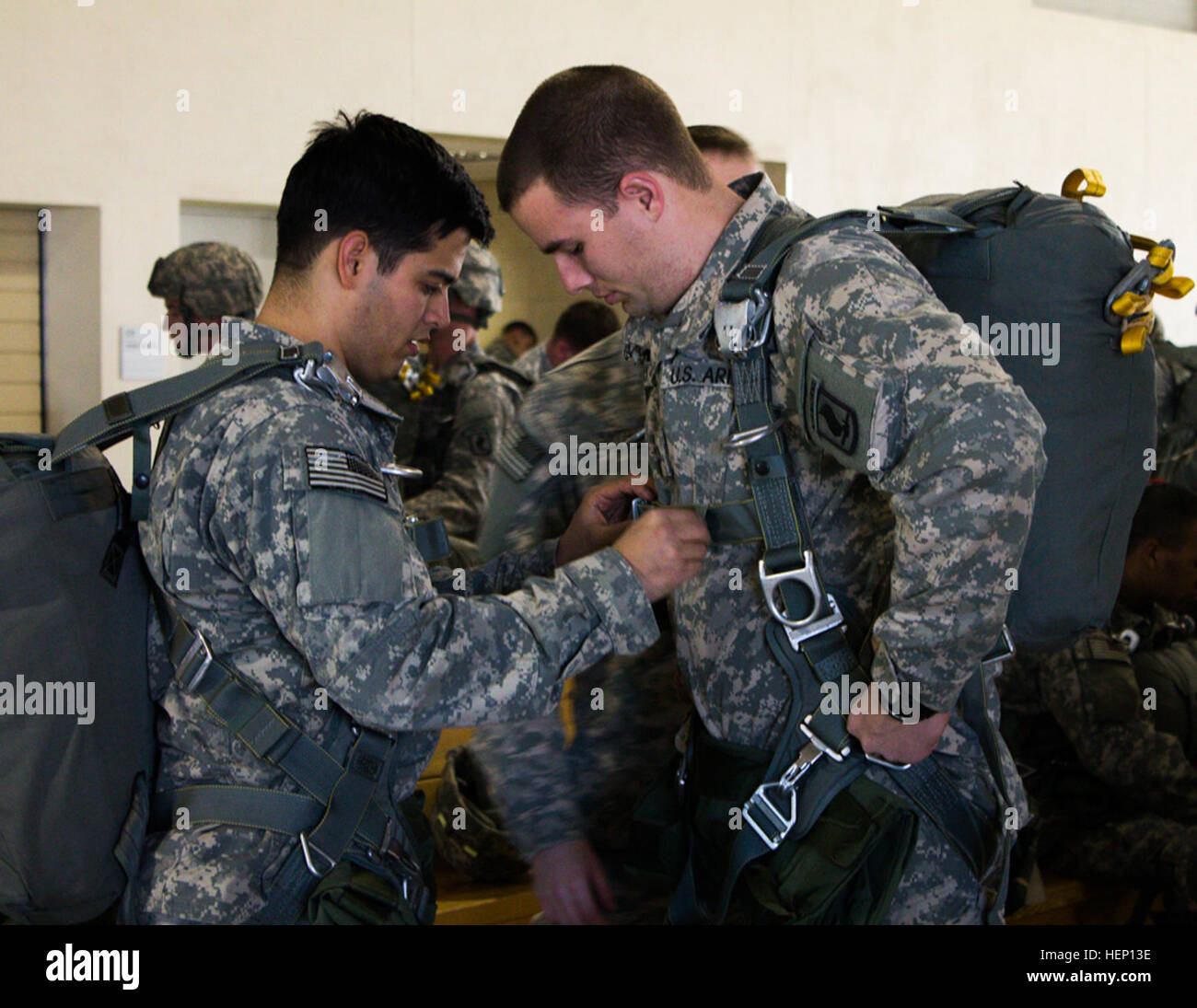 Paratroopers from the 2nd Battalion, 503rd Infantry Regiment (Airborne ...