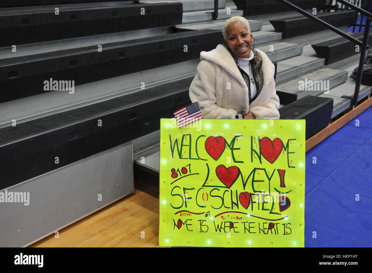 Patrice Dixon-Schofield waits for her husband, Sgt. 1st Class Craig ...