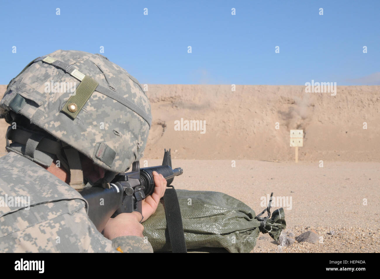 Zeroing weapons hi-res stock photography and images - Alamy