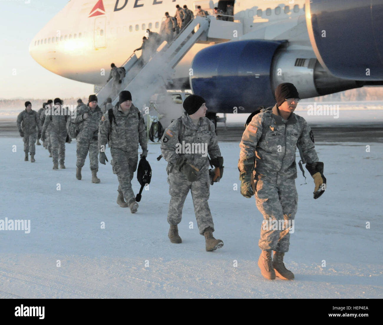 Soldiers, leaders and Family members of the U.S. Army Aviation Task ...