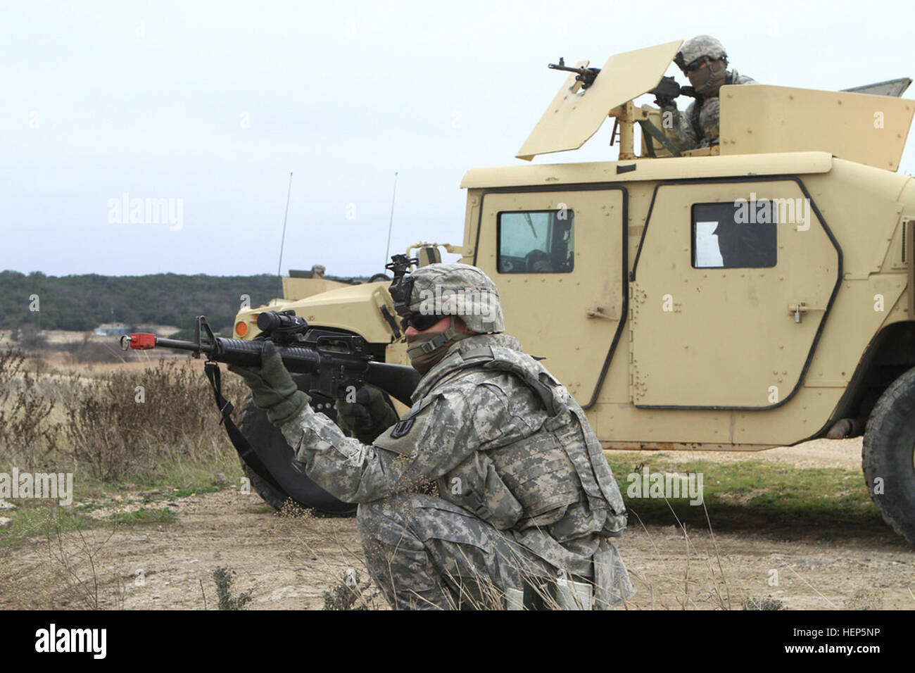 Soldiers from Headquarters and Headquarters Battery 41st Field ...