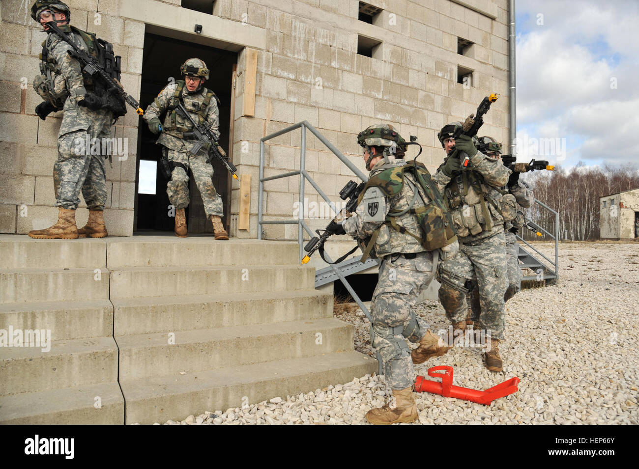 709th military police battalion hi-res stock photography and images - Alamy