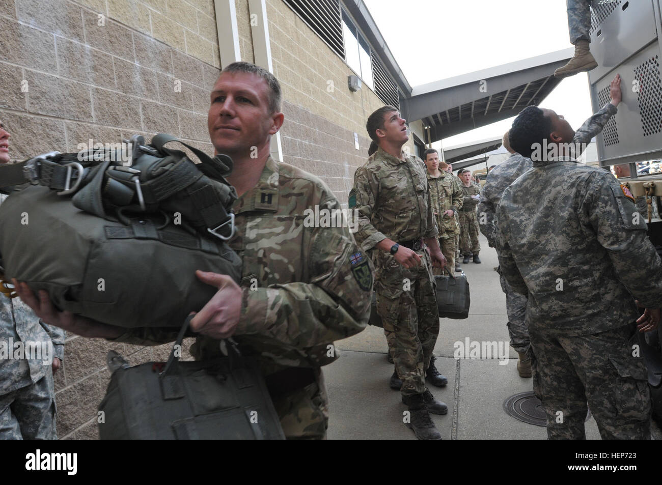 British 16 air assault brigade hi-res stock photography and images - Alamy
