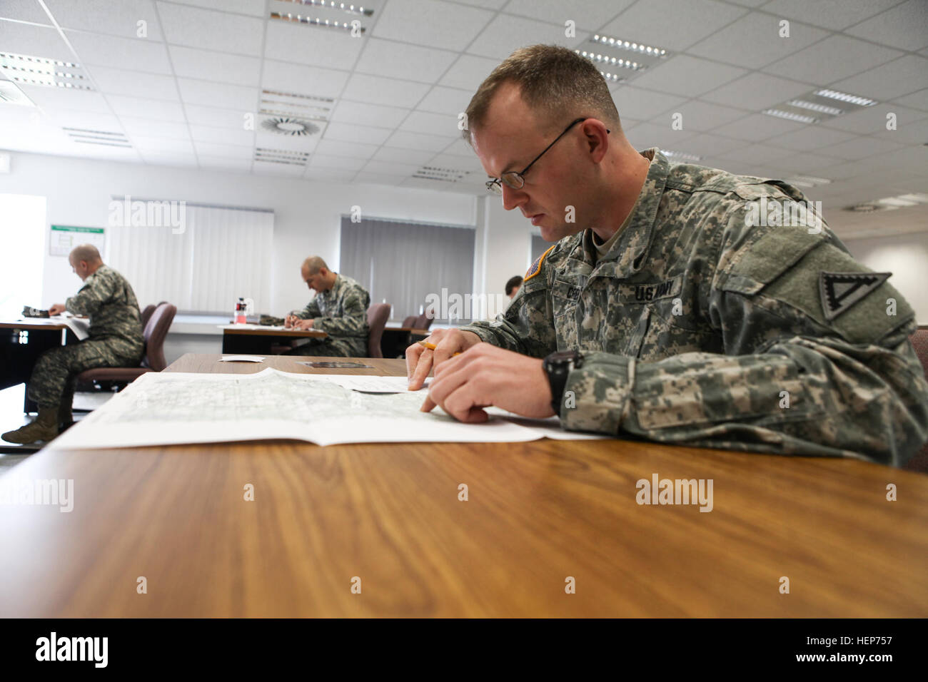 U.S. Army Spc. John Cress of Viper Team, Joint Multinational Readiness ...