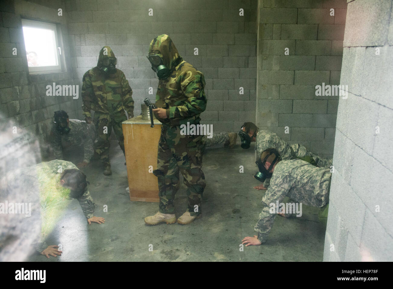 U.S. Soldiers, assigned to 39th Signal Battalion, 2nd Signal Brigade ...